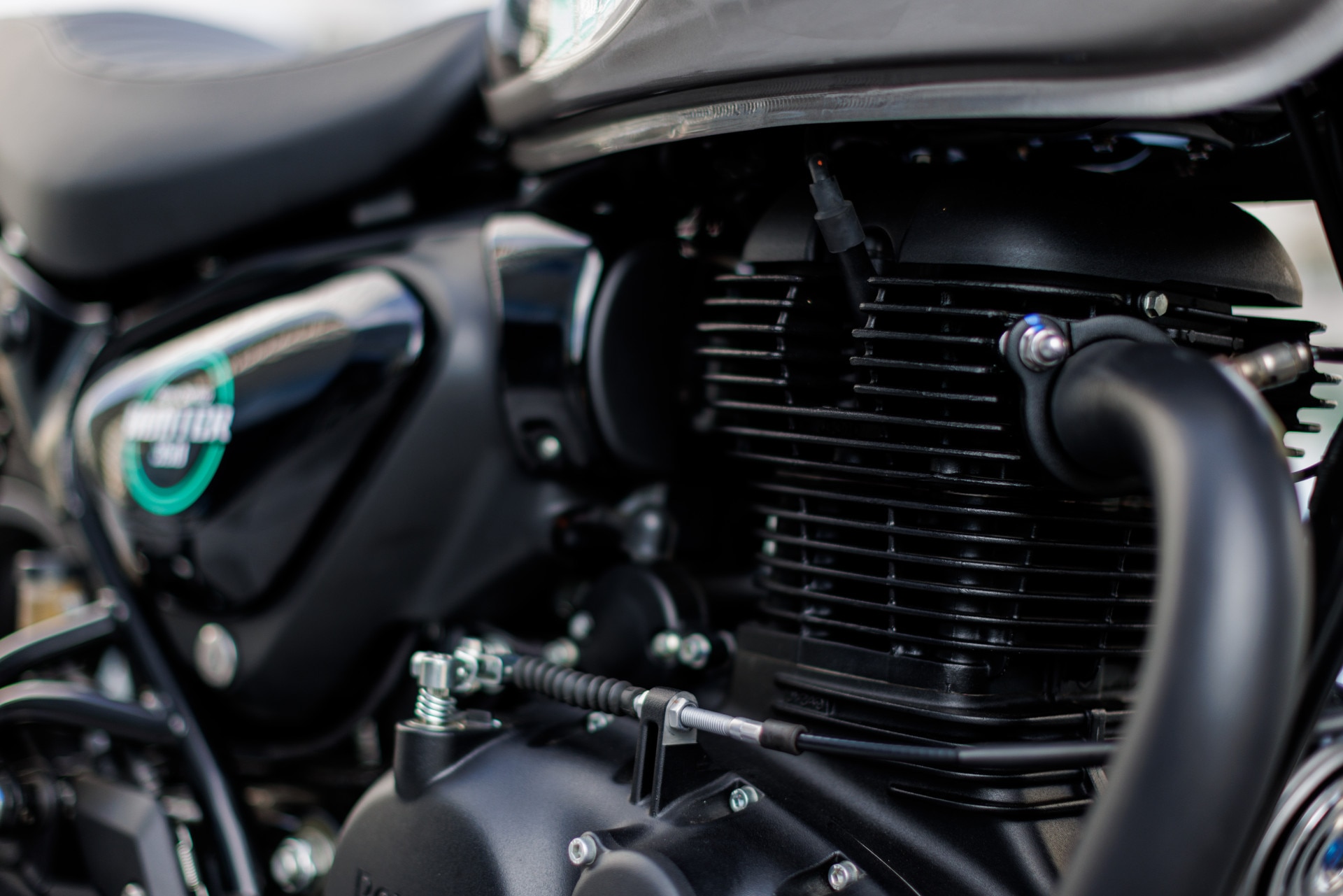 Hunter 350 vem ao Brasil; conheça | Mobilidade Estadão | 200 a 500 ...