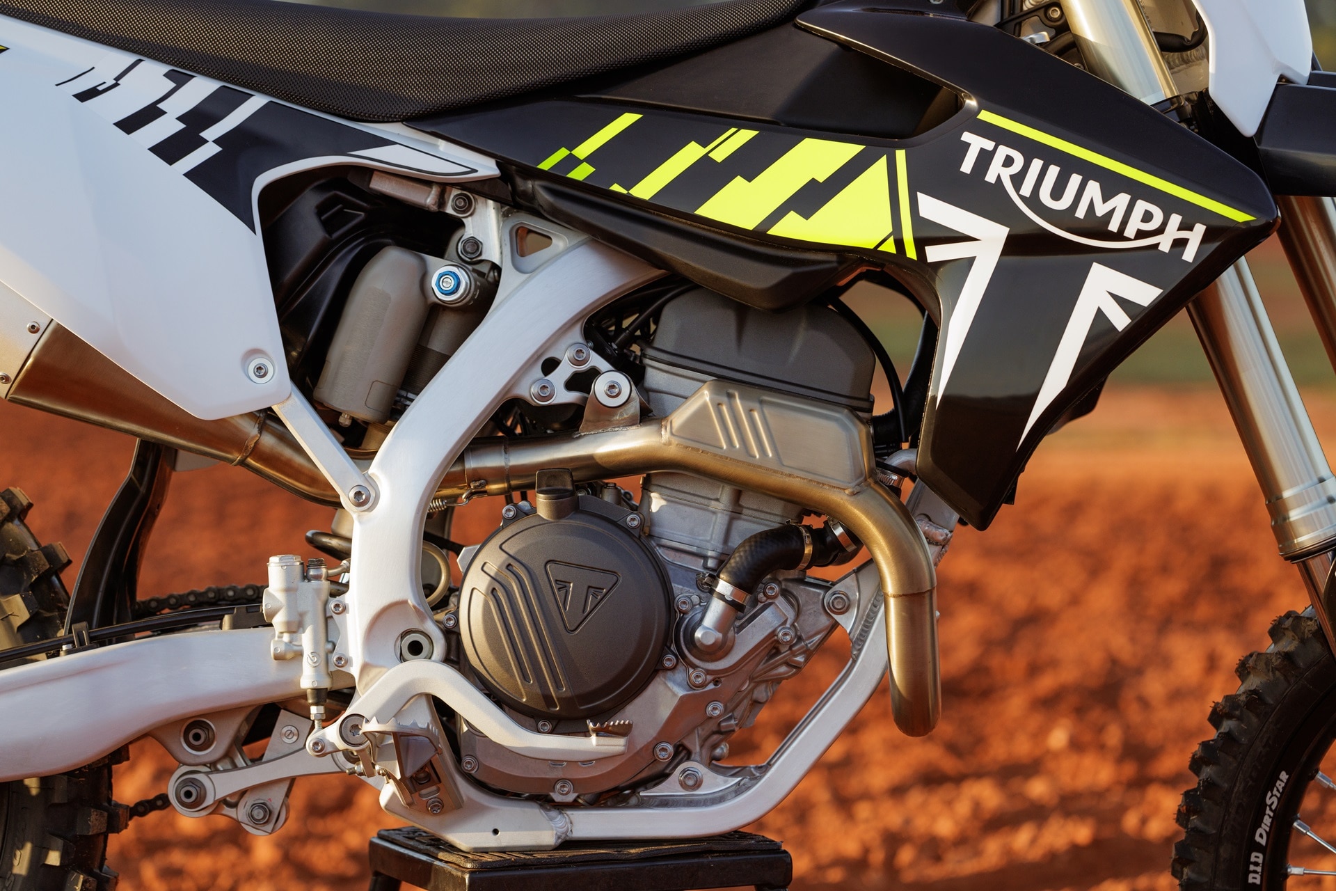 TF-250X: veja fotos e detalhes da Triumph de 250cc | Mobilidade Estadão ...