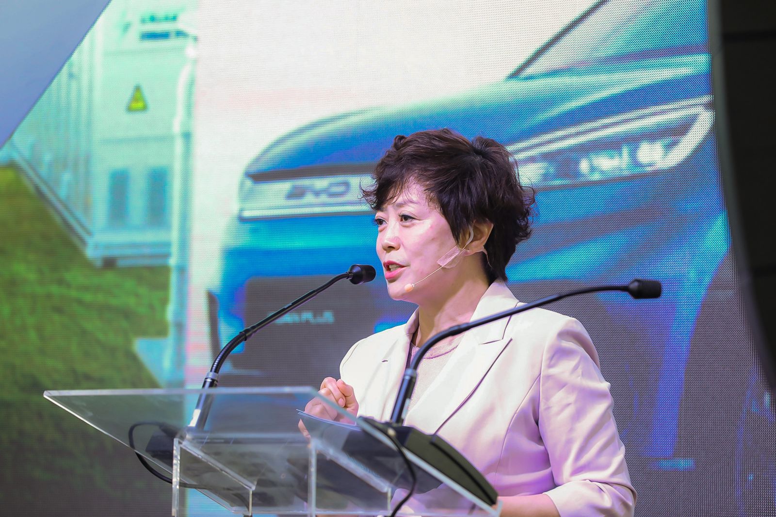 BYD lança solução completa de carregadores para expandir infraestrutura ...